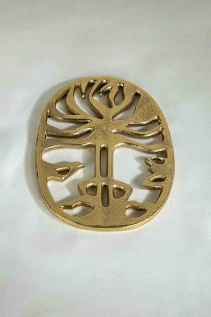 Buy Freedom Tree Handcrafted Metallic Metal Trivet Online