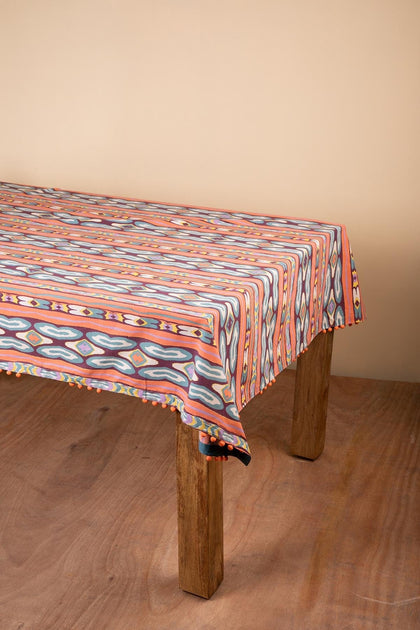 Buy Modern Dining Table Cover & Table Cloth Online in India – Freedom Tree