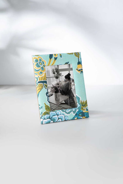 Buy Unique Showpieces for Living Room Online in India at Freedom Tree